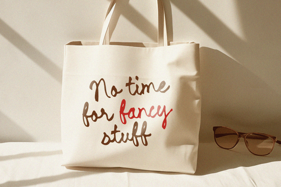 Austrian Torte Font · 1001 Fonts