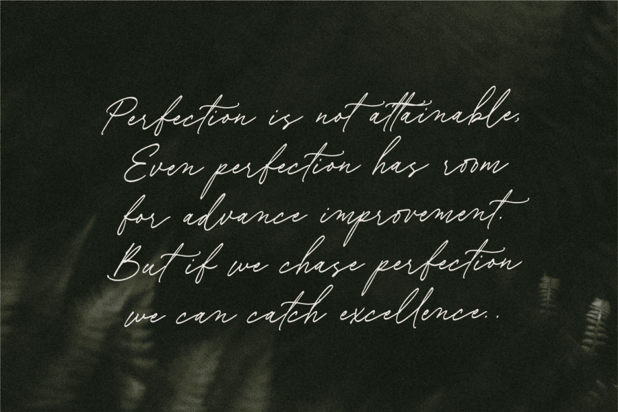 Aventine Font · 1001 Fonts