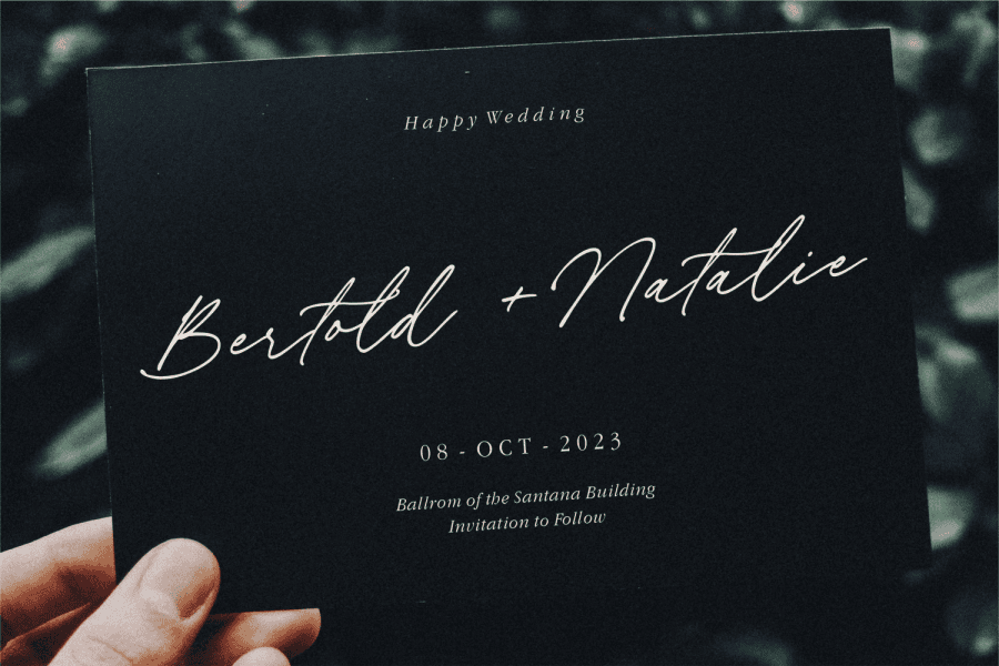 Aventine Font · 1001 Fonts