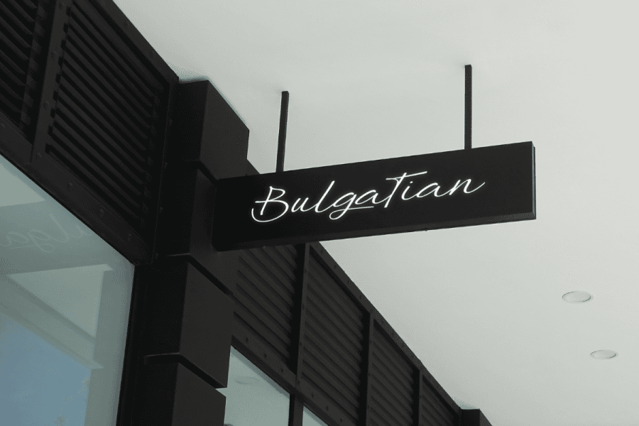 Benjamin Signature Font Family · 1001 Fonts