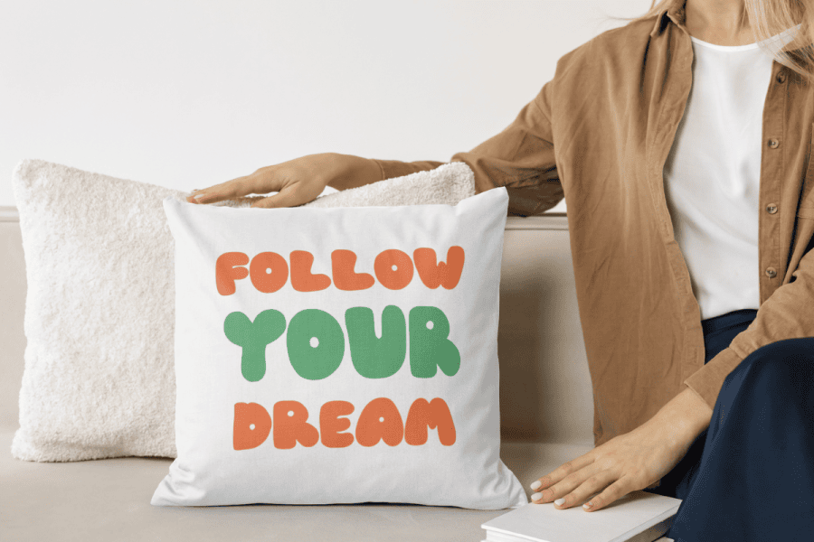 BOLA RETRO Font · 1001 Fonts