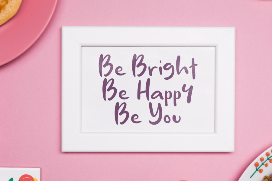 Cerita Bahagia Demo Font · 1001 Fonts