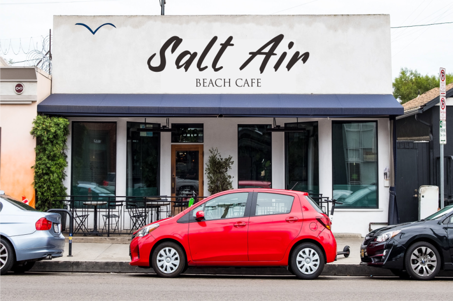 Fake Boss Font · 1001 Fonts