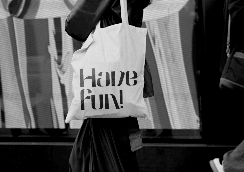 Heraka Font · 1001 Fonts