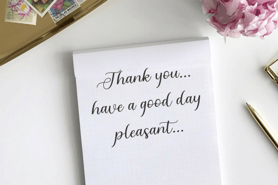 Knowledge Font · 1001 Fonts