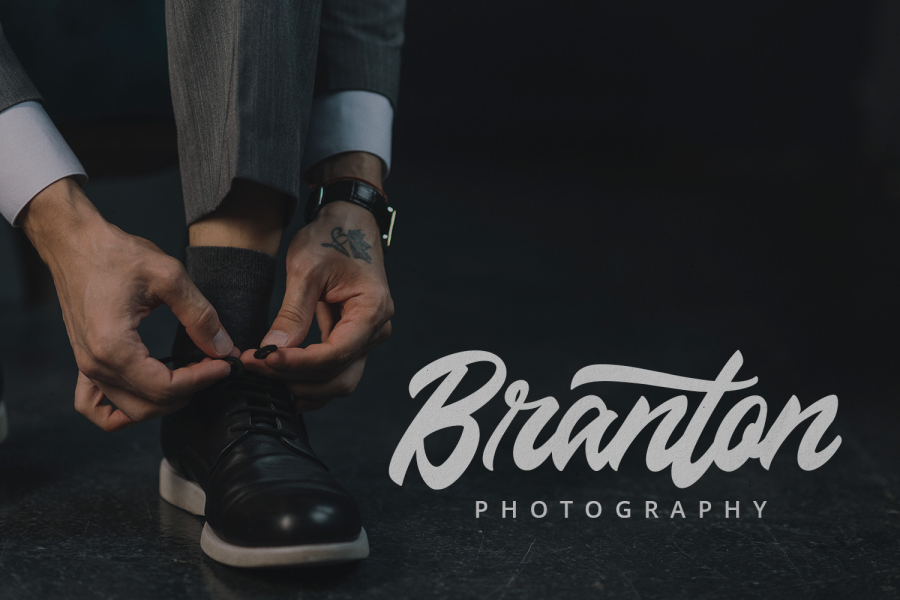 Magretta Font · 1001 Fonts