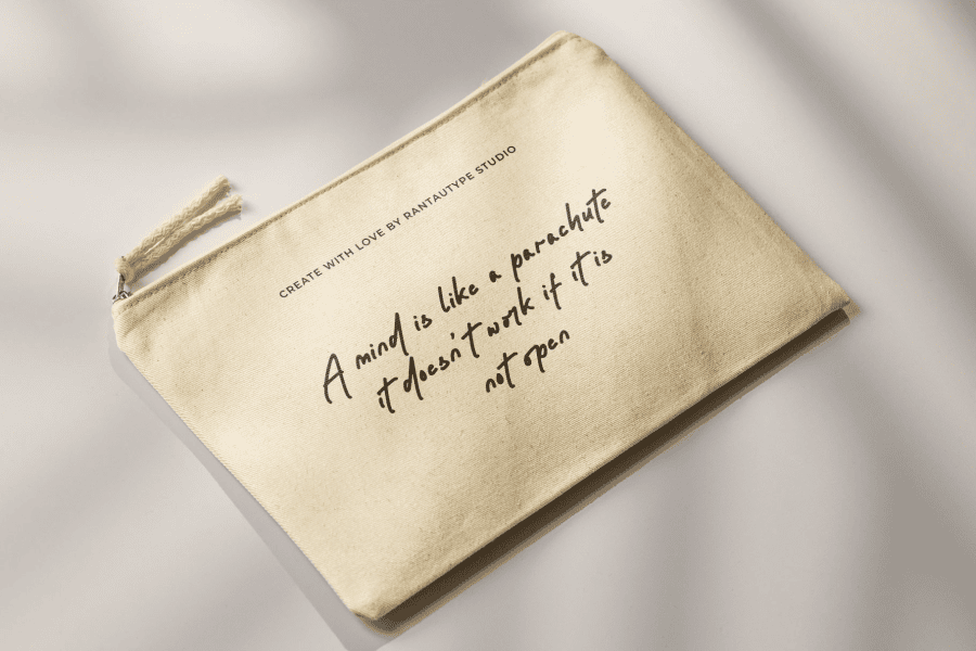 Mortega Font · 1001 Fonts