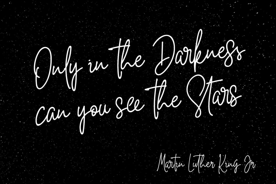 White Star free Font · 1001 Fonts