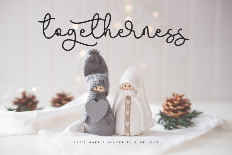 Yuletide Font · 1001 Fonts